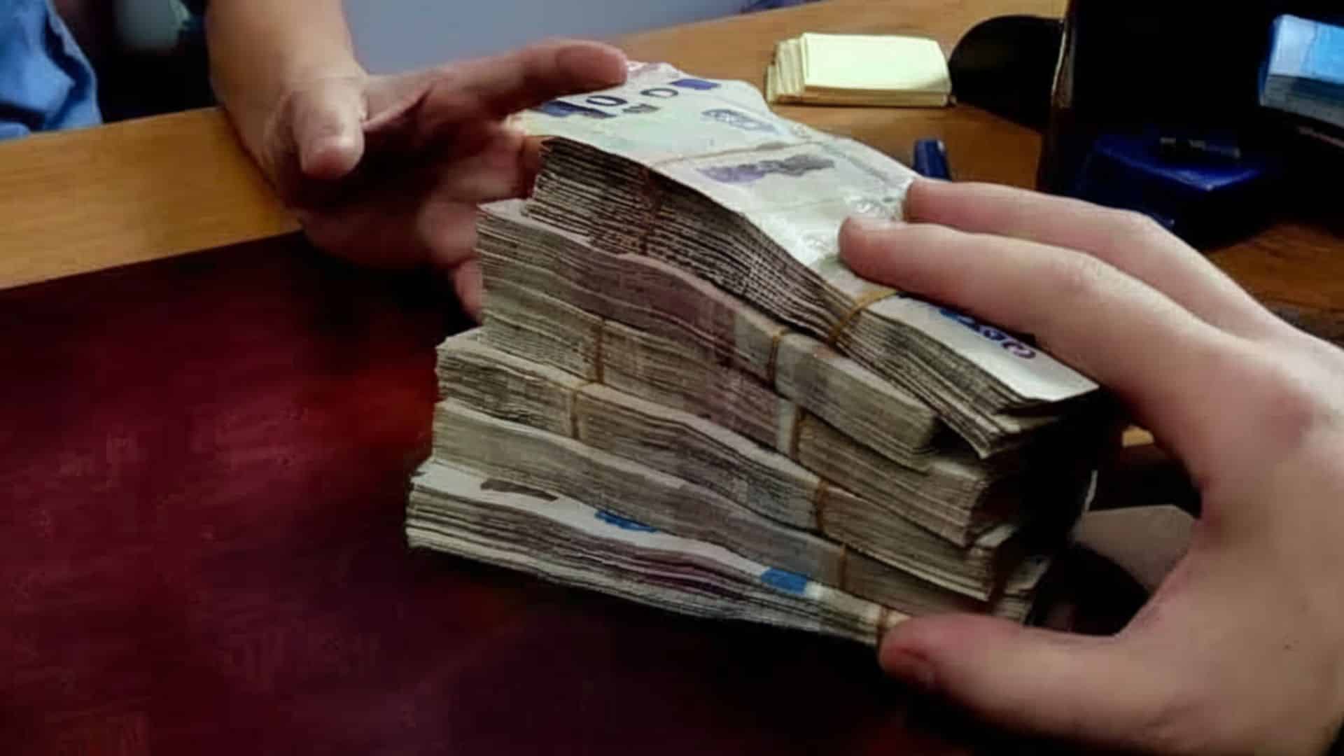 Commerce informel : Les transactions répétitives entre particuliers ...