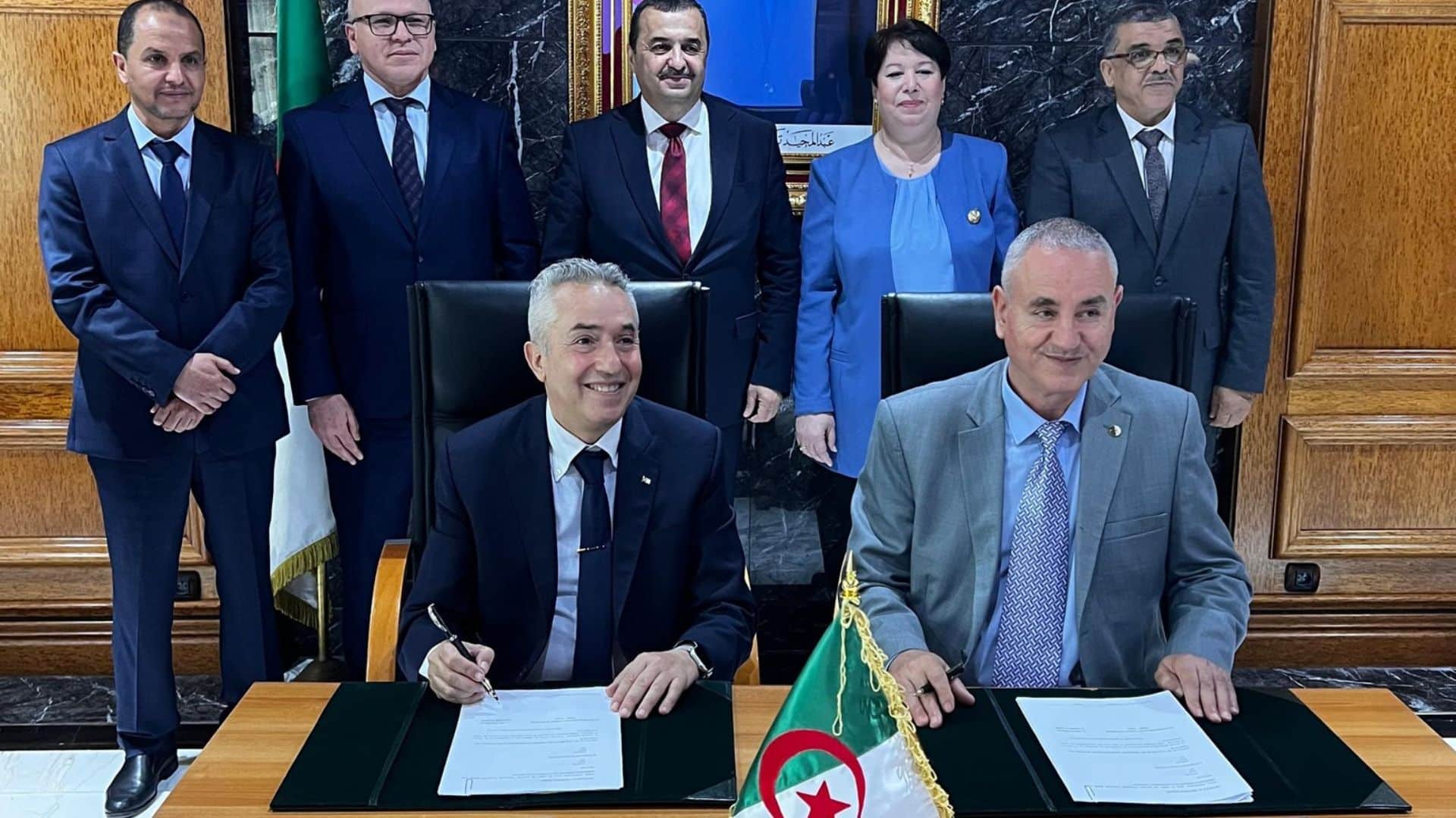 Batteries au lithium en Algérie : signature d'une convention de partenariat entre l'ORGM et le ...