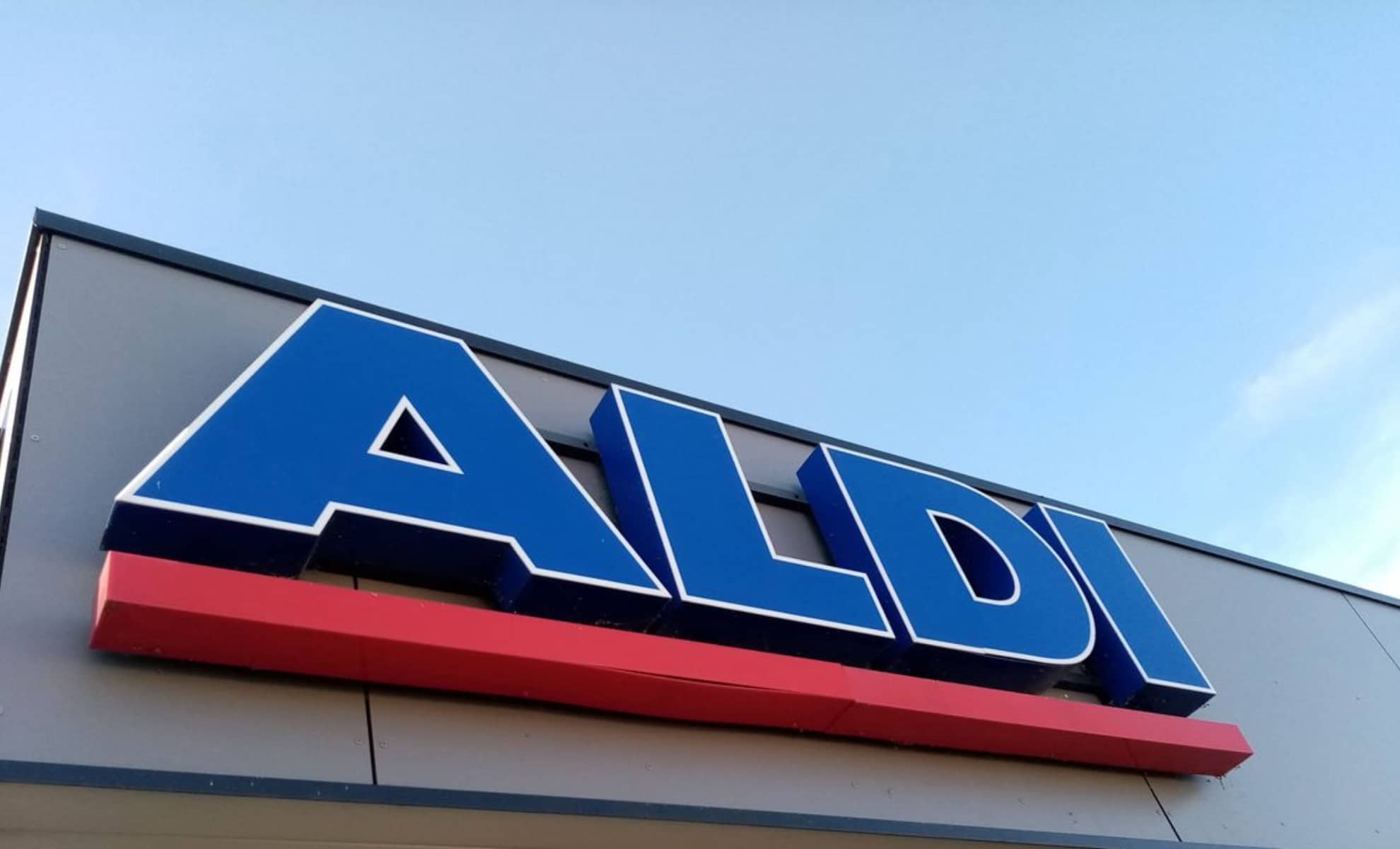 Aldi Belgique réduit les prix de plus de 100 produits