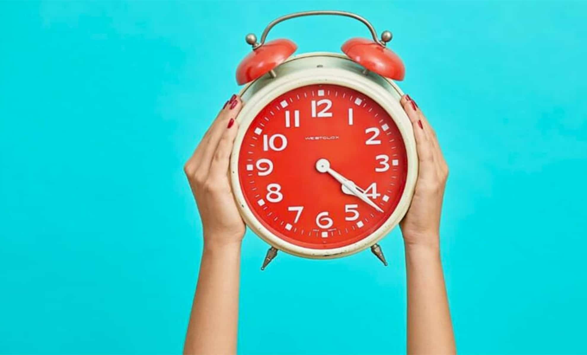 Passage à l'heure d'été : les horloges avancent d'une heure dans une ...