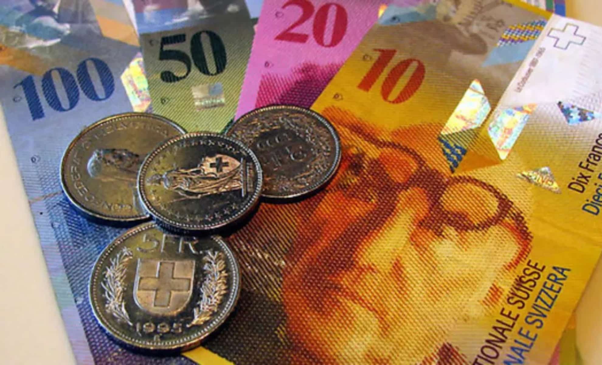 Baisse de l'impôt sur la fortune en Suisse : des riches encore plus ...