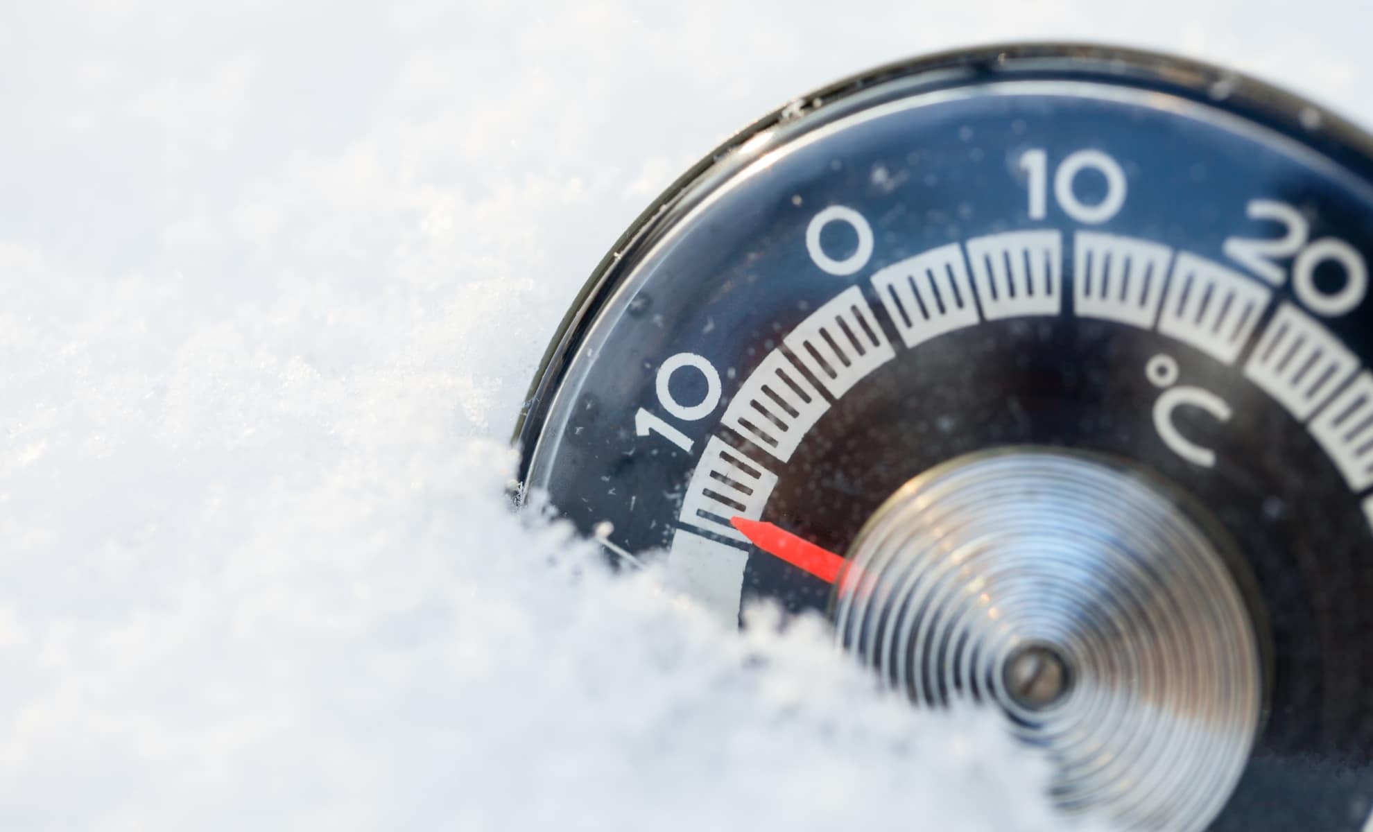 Météo : alerte au froid glacial et à la neige-verglas, plusieurs ...